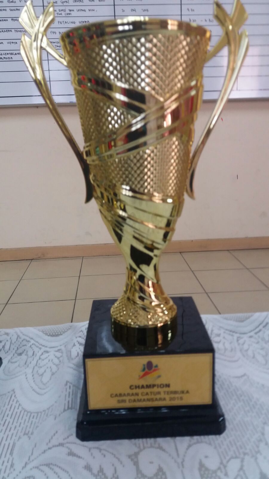 CATUR SRI DAMANSARA: Trofi dan Hadiah Cabutan Bertuah