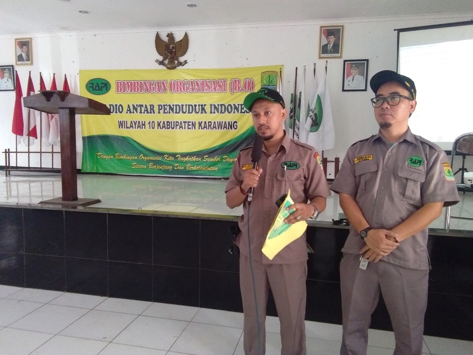 Radio Antar Penduduk Indonesia: BIMBINGAN ORGANISASI SEBAGAI SARANA ...