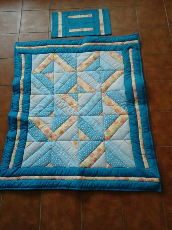 Ideas de patchwork: Colcha para bebé en azul