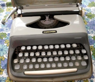 oz.Typewriter: Let's Buy the Funky Typewriter