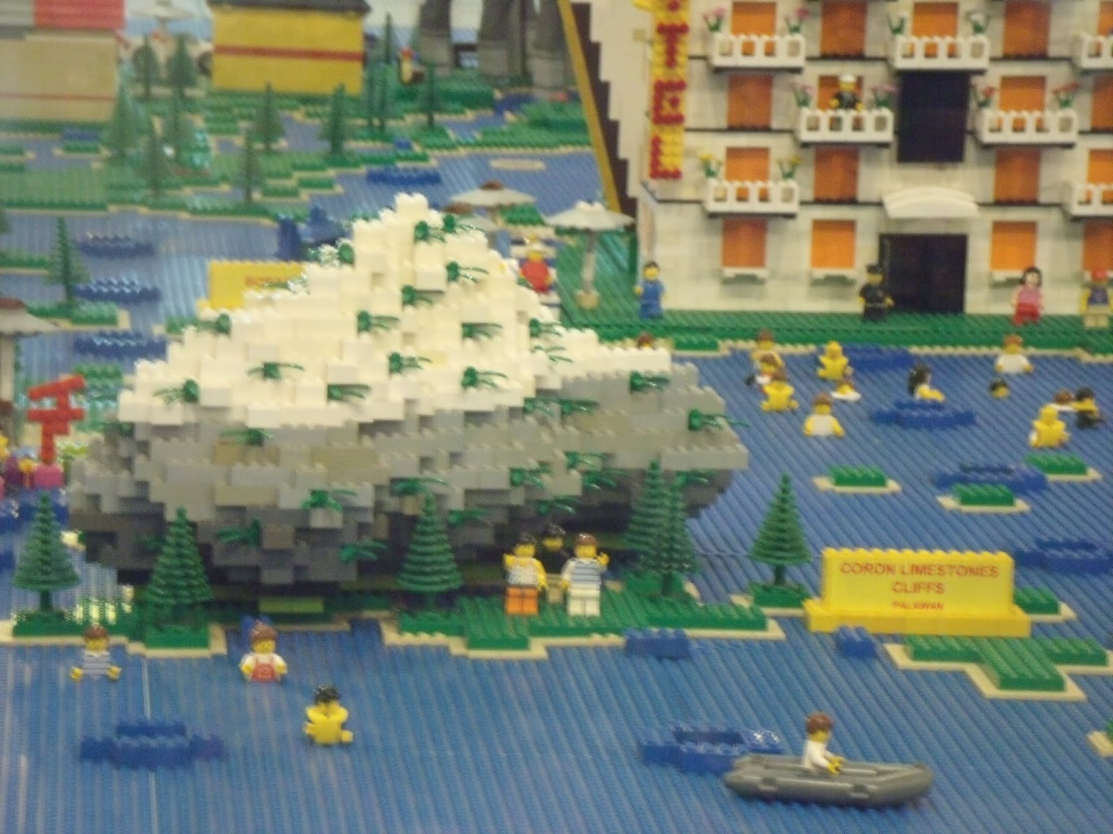 It's More Fun in the Philippines with LEGO - Cebu X-Geeks