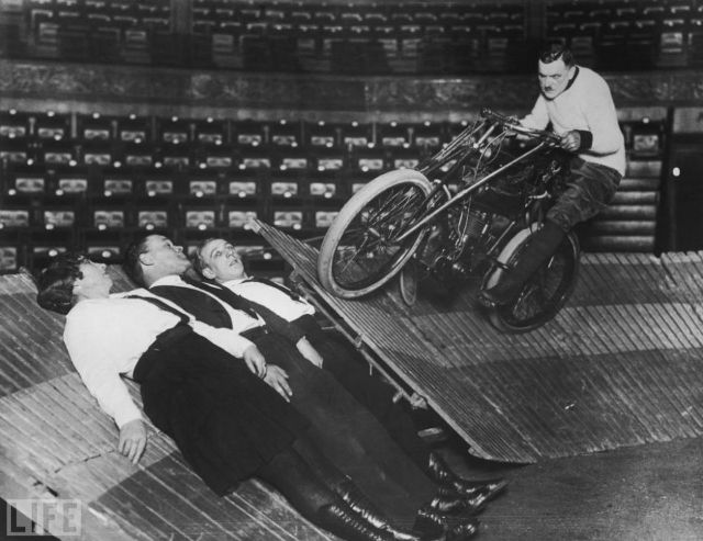 40 Amazing Vintage Photos of Insane Stunts from the Past ~ Vintage Everyday
