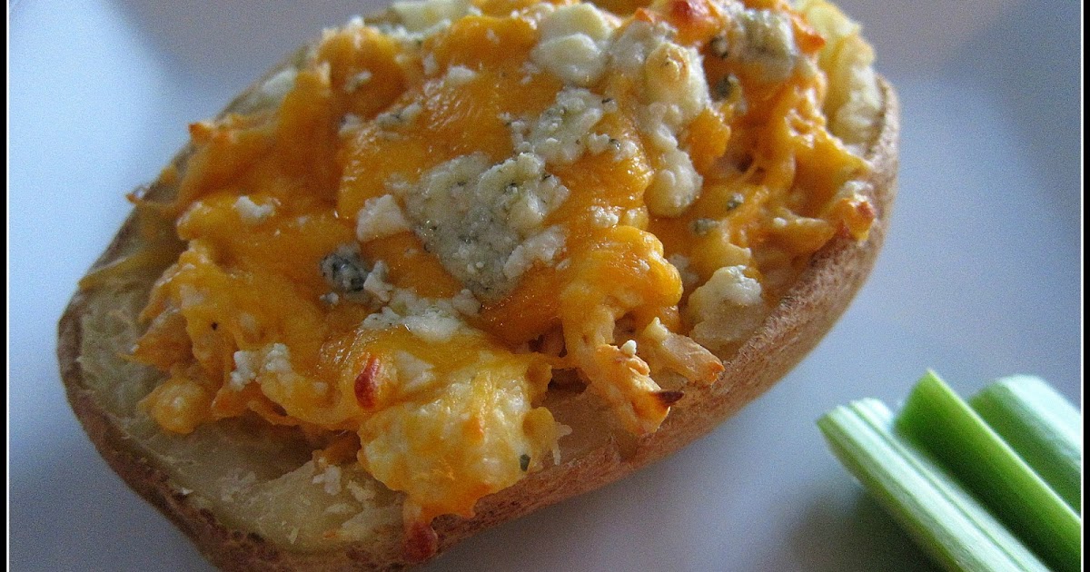 Mary Ellen's Cooking Creations: Cheesy Buffalo Chicken Stuffed Potatoes