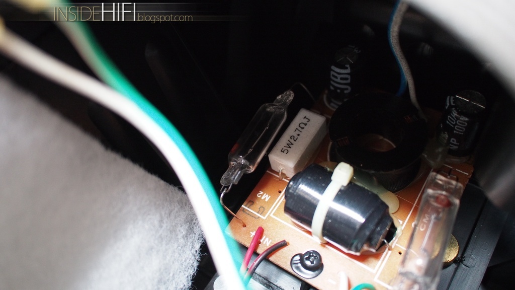 Inside Hi-Fi: JBL CM42