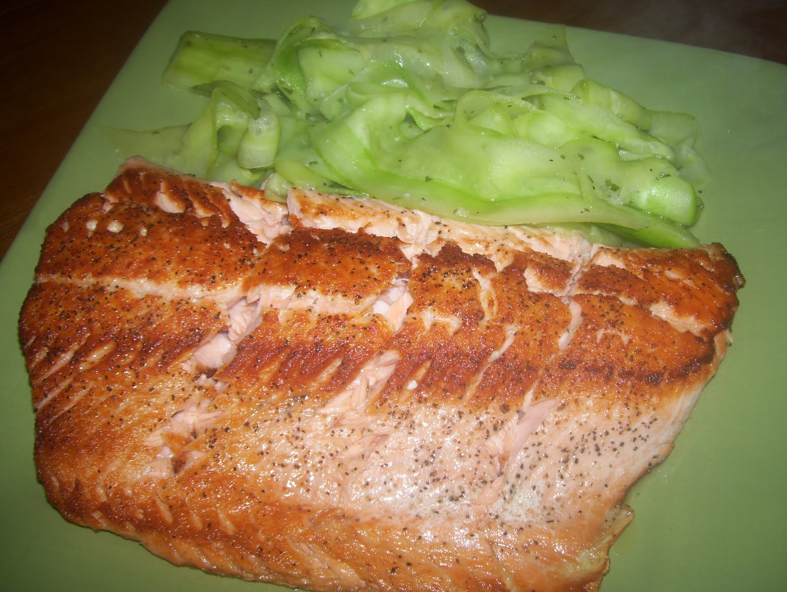 Pretend Chef: Salmon Fillet with Cucumber Ribbons