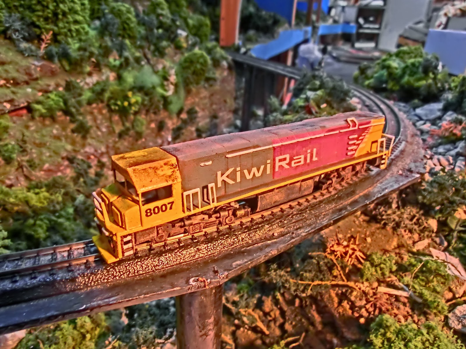 New Zealand Railway Models (Kiwi Trains): Weathering the DL, DXR & EF Class