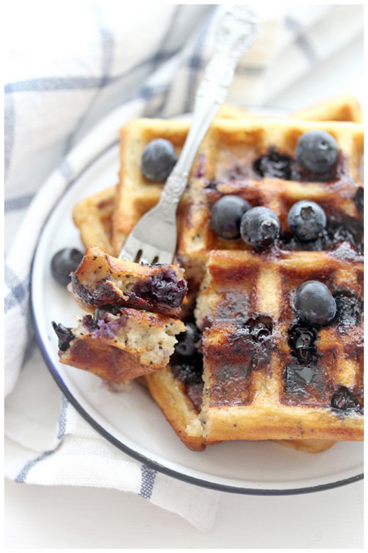 Foodagraphy. By Chelle.: Lemon Blueberry Poppyseed Belgian Waffles