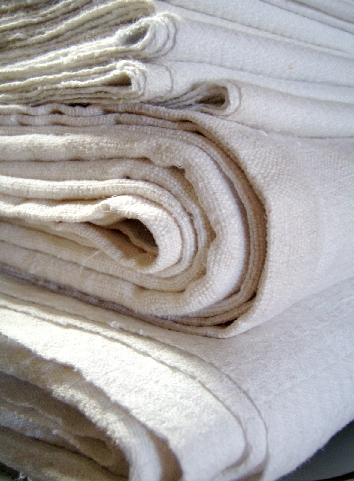 Cabin & Cottage : Winter White Linen