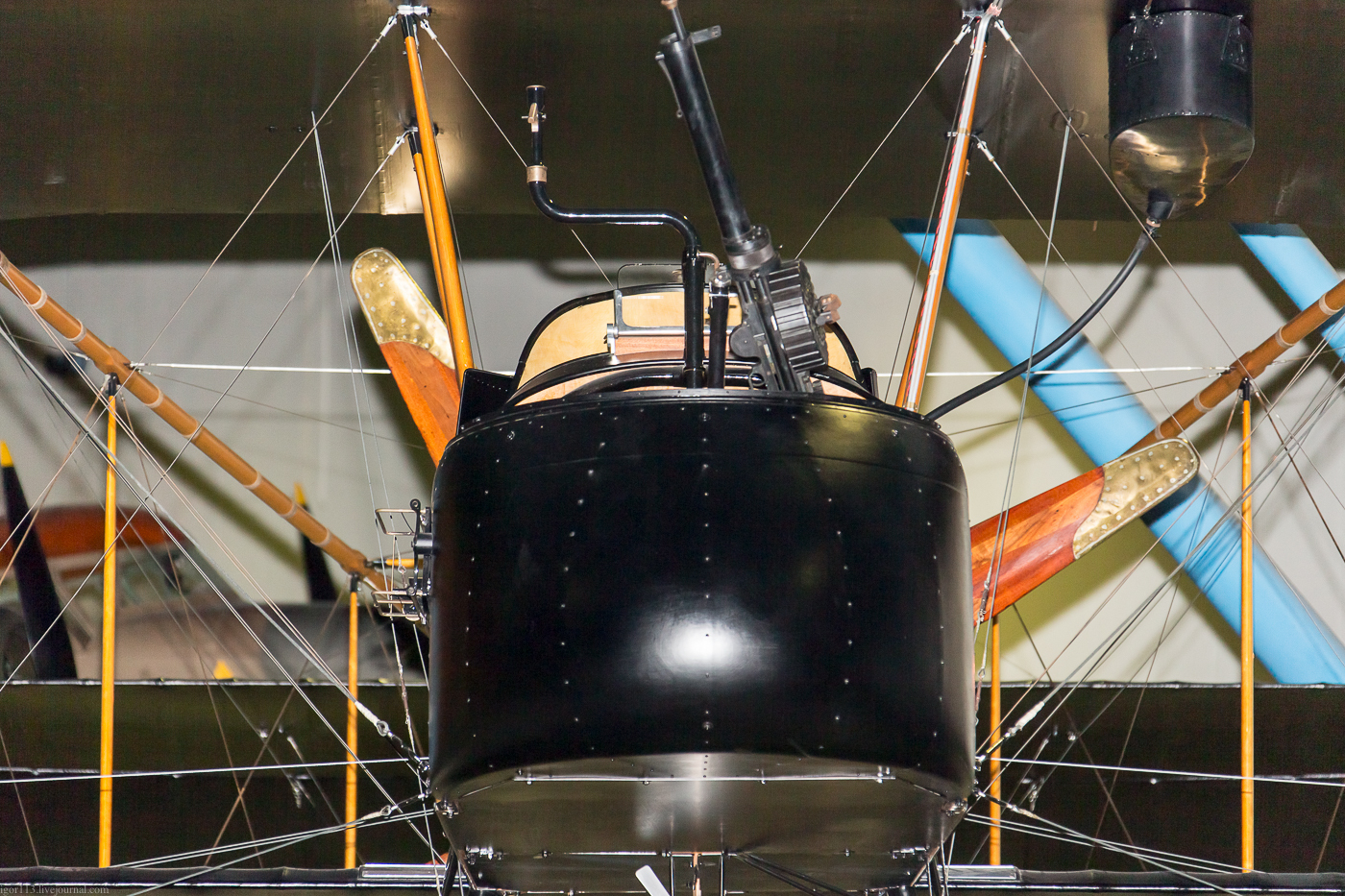 истории Истории : Музей РАФ: самолет с толкающим винтом Royal Aircraft ...