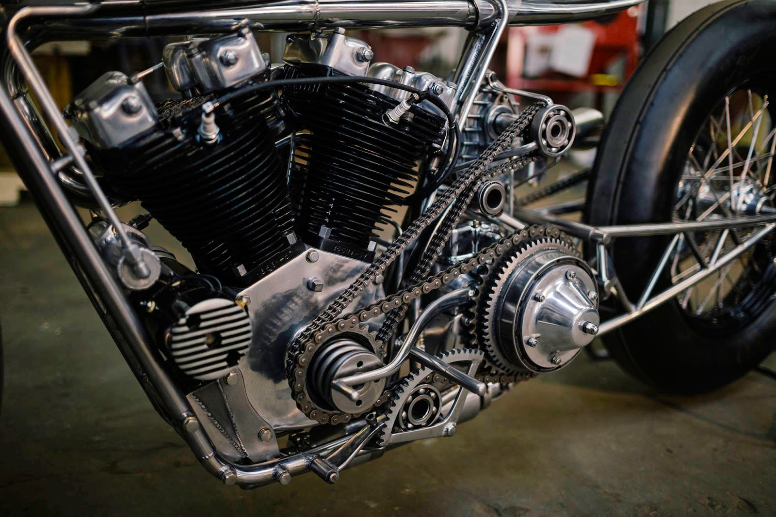 BUBBLE VISOR: Hazan Motorworks '65 supercharged-ironhead