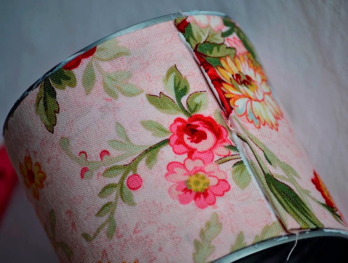 Beautiful Girlhood: How to Make ~ Pretty Fabric Covered Tins