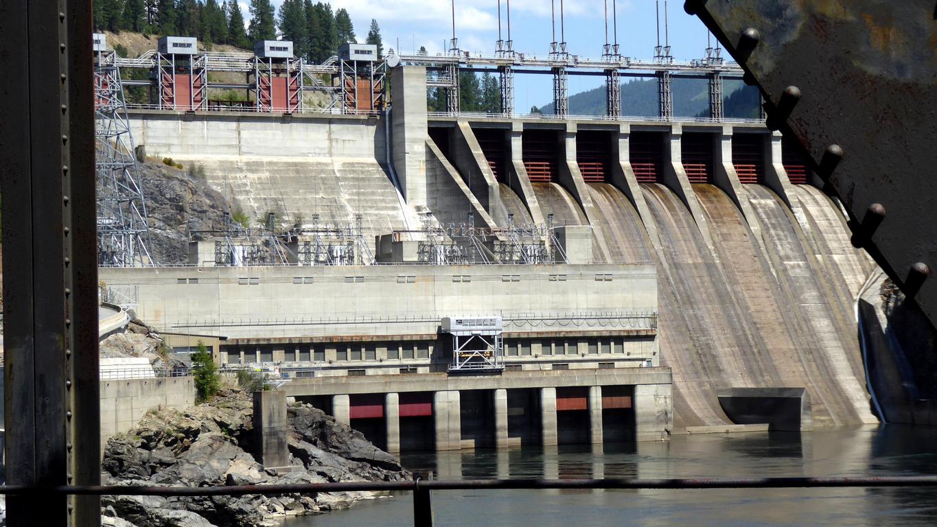 Canada ruft: Waneta Crossing