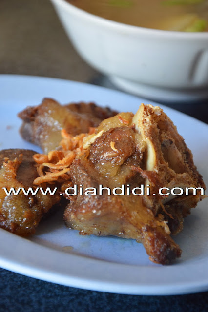 Diah Didi's Kitchen: Sop Buntut Goreng Pak To ( Semarang )