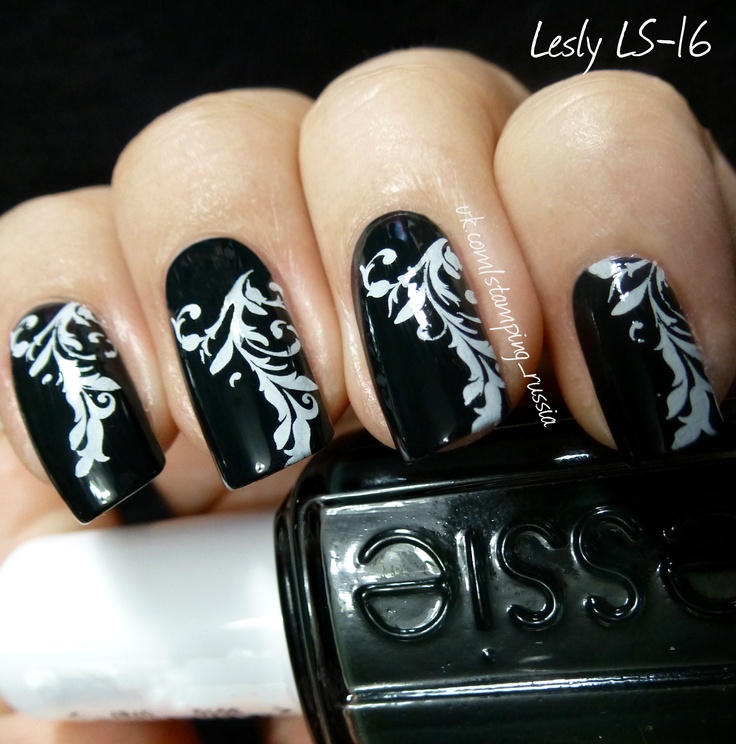 How to paint your nails: How to paint your nails perfectly