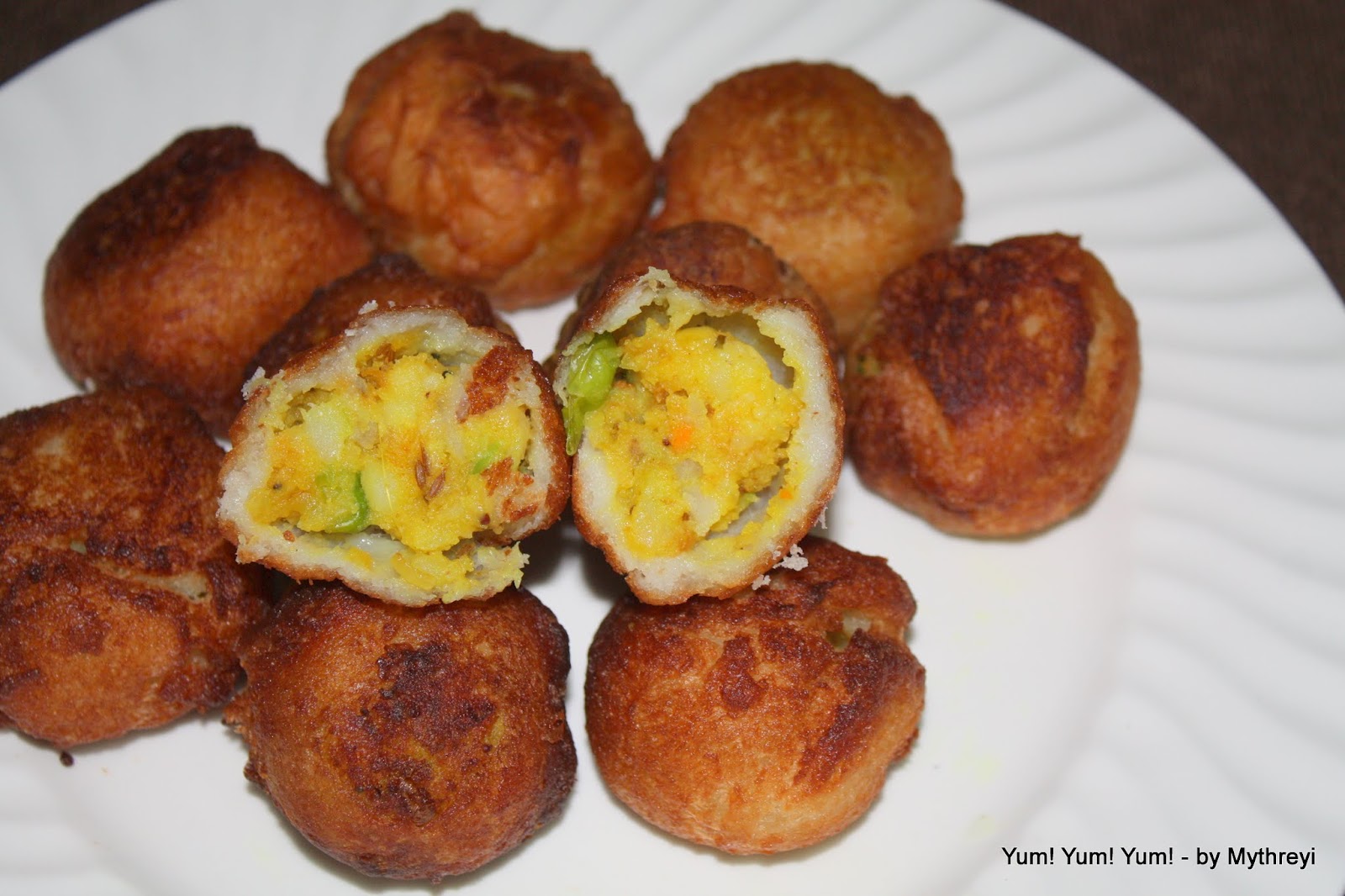 Yum! Yum! Yum!: Bread Bonda (Step - by - Step)