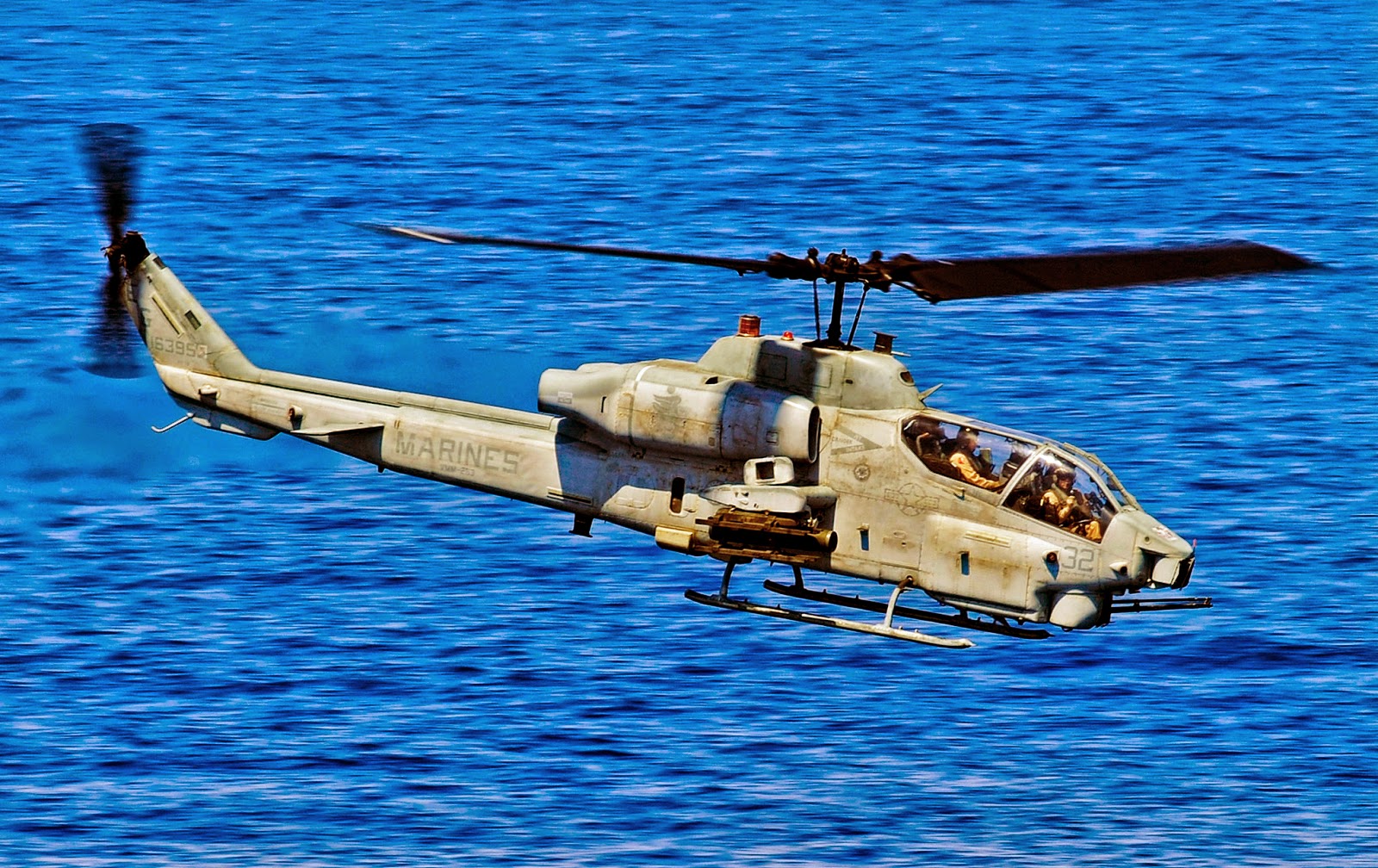 United States Naval Aircraft: AH-1W Super Cobra