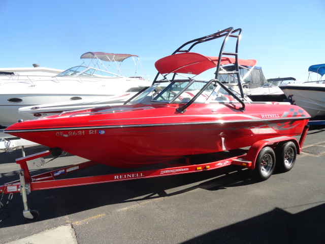 Boulder Boats Blog: 2006 Reinell 205