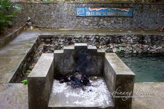 SENDANG PELUS DESA ROGODADI, BUAYAN, KEBUMEN. MENIKMATI SUASANA MISTIS ...