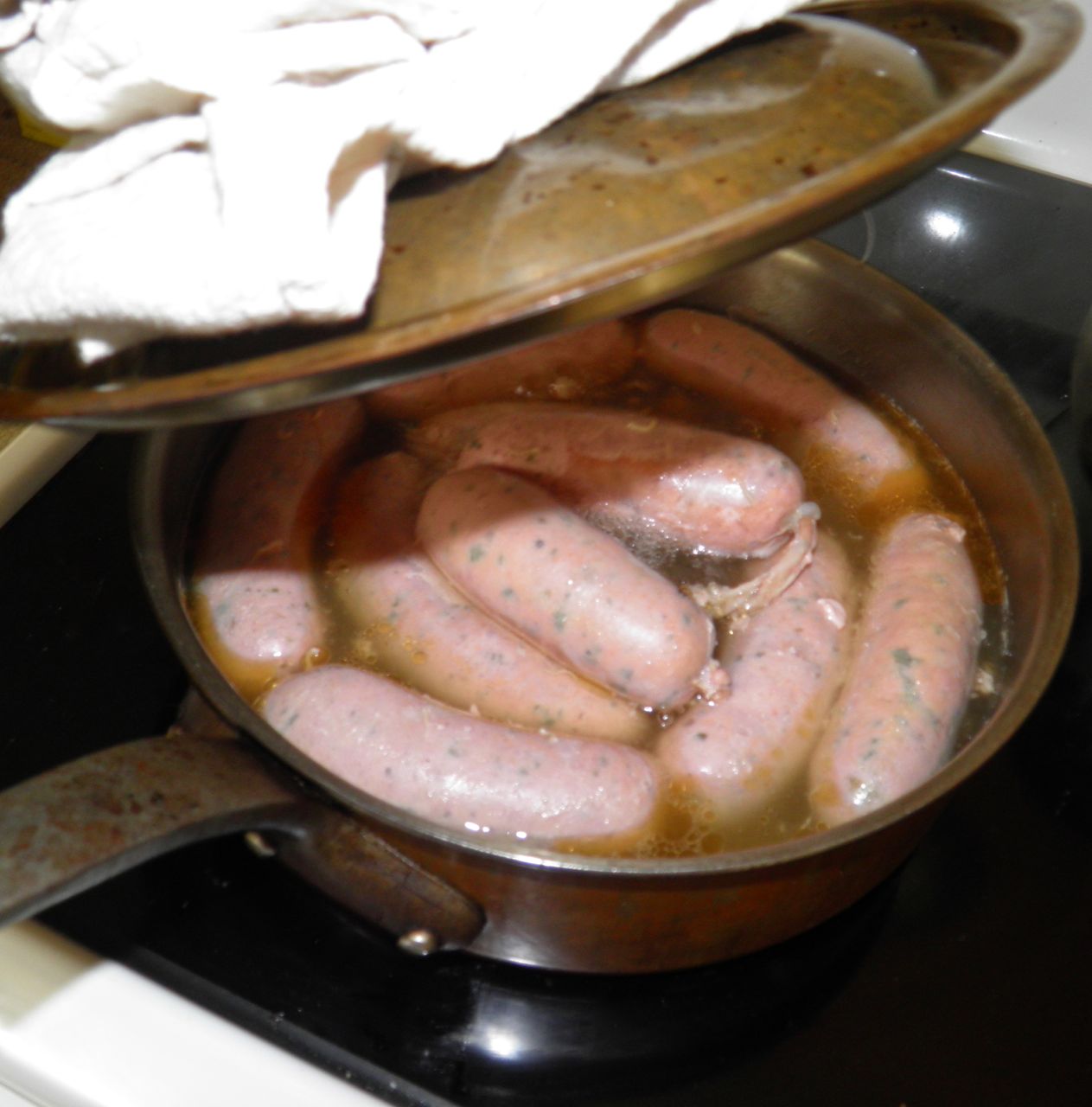Docaitta Lifestyle: A Truly Canadian Sausage
