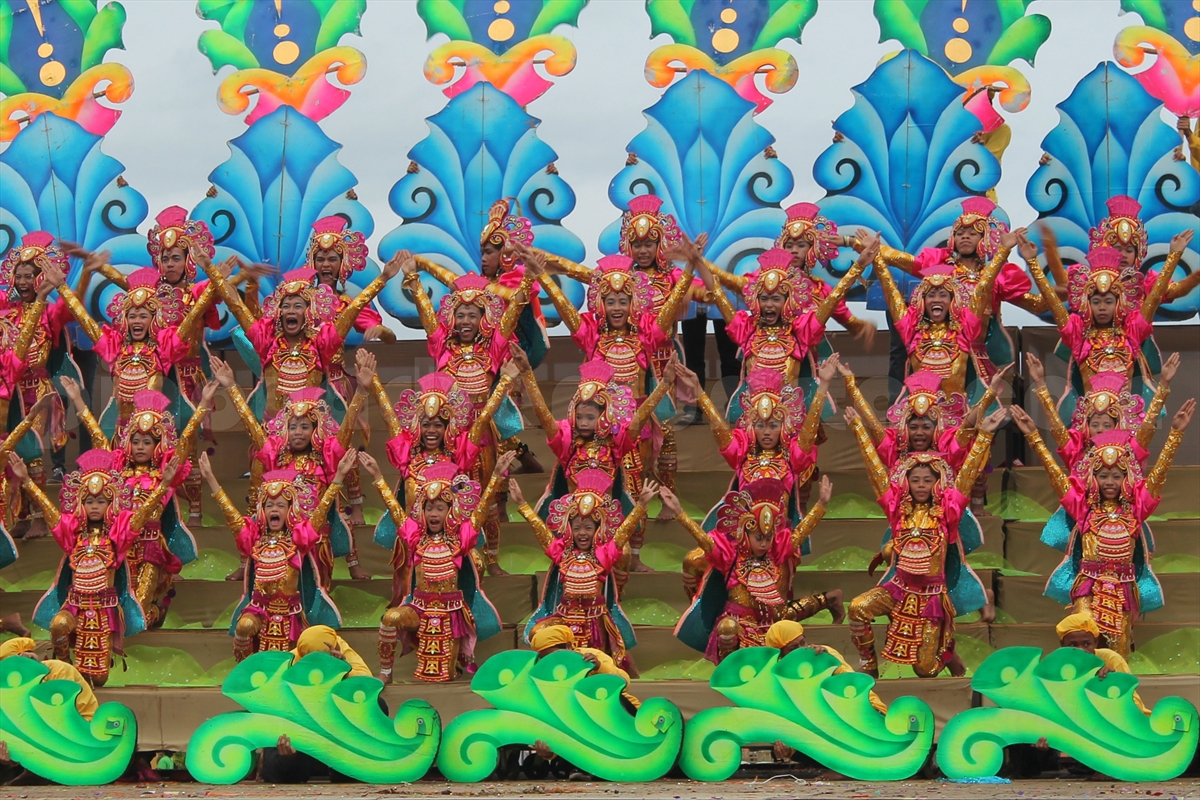Pinoy Festivals: Pintados-Kasadyaan Festival 2013 in Tacloban City ...