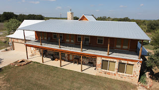 Custom Home Ideas 4 U: Dramatic metal roofing for custom homes