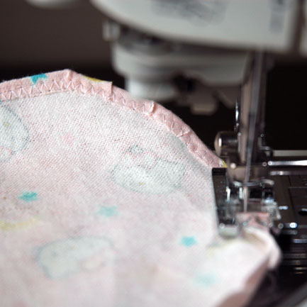 Raining Cats and Bunnies: Headset Ear-Cushion Cover Tutorial