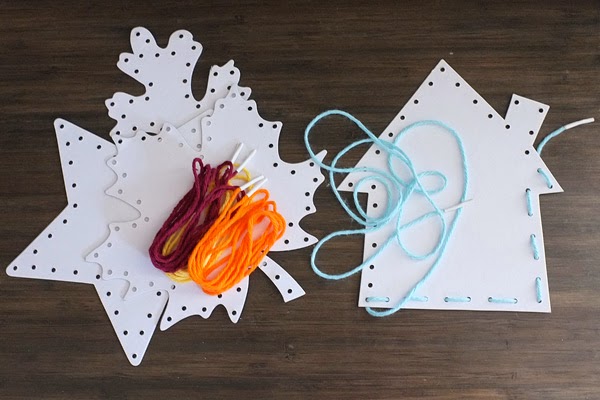 Easy to Make Lacing Cards | Munchkins and Mayhem