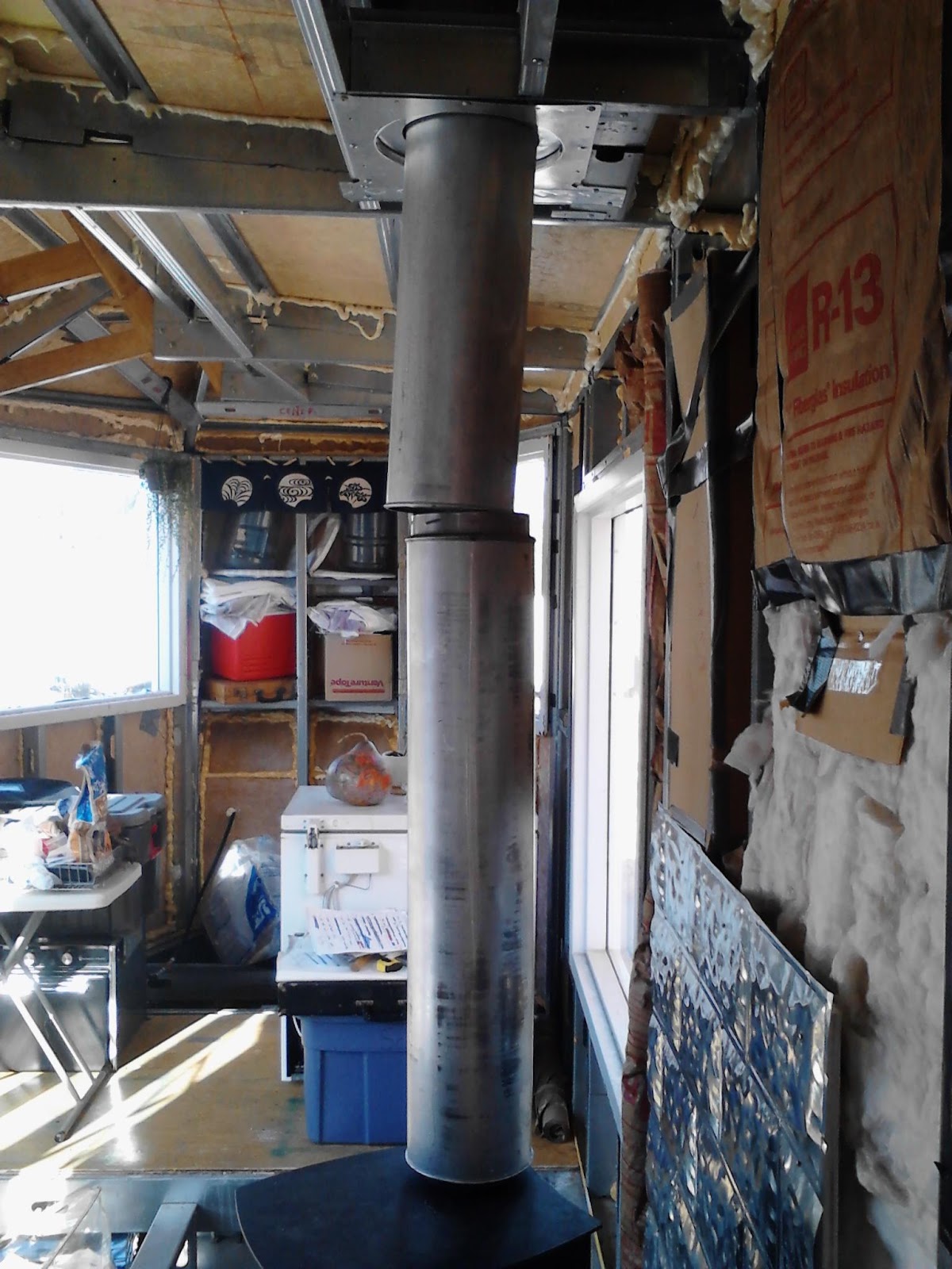 Building a Home-made Solar Powered Travel Trailer From the ground up ...