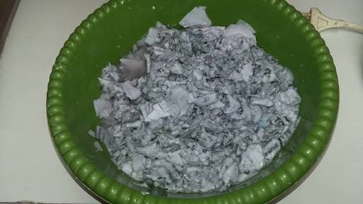 Kerajinan Tangan : Asbak dari Bubur Kertas