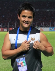 Mengenal Mathias Ibo, Fisioterapis Timnas Indonesia ~ Bangashari.ID