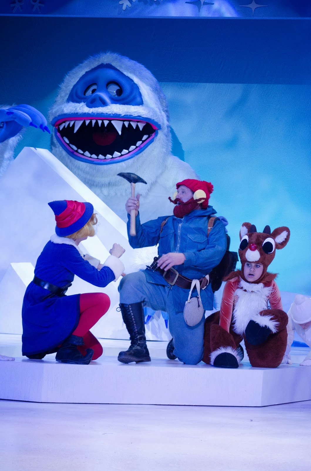 Ada Grey Reviews for You: Review of Rudolph the Red-Nosed Reindeer: The ...