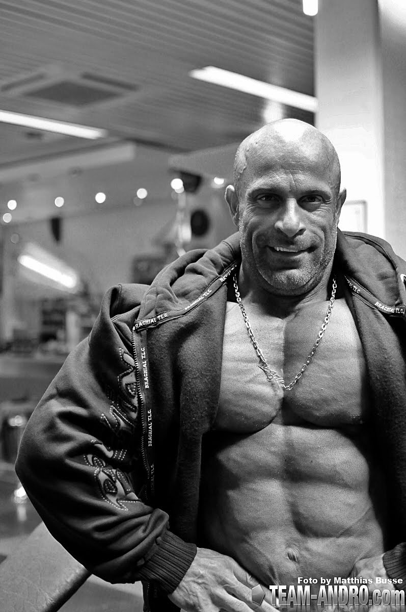 Michael Kefalianos: Back to the Greek