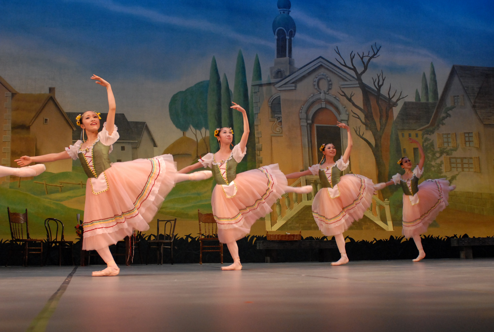 The Girl With Enamel Eyes, Coppelia