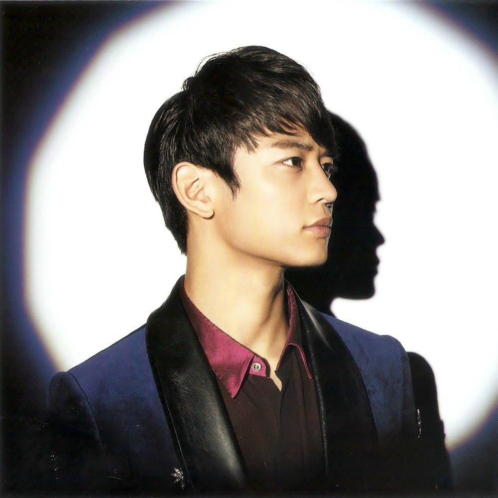 K_Popzine: Minho - Dazzling Girl (Photoshoot)