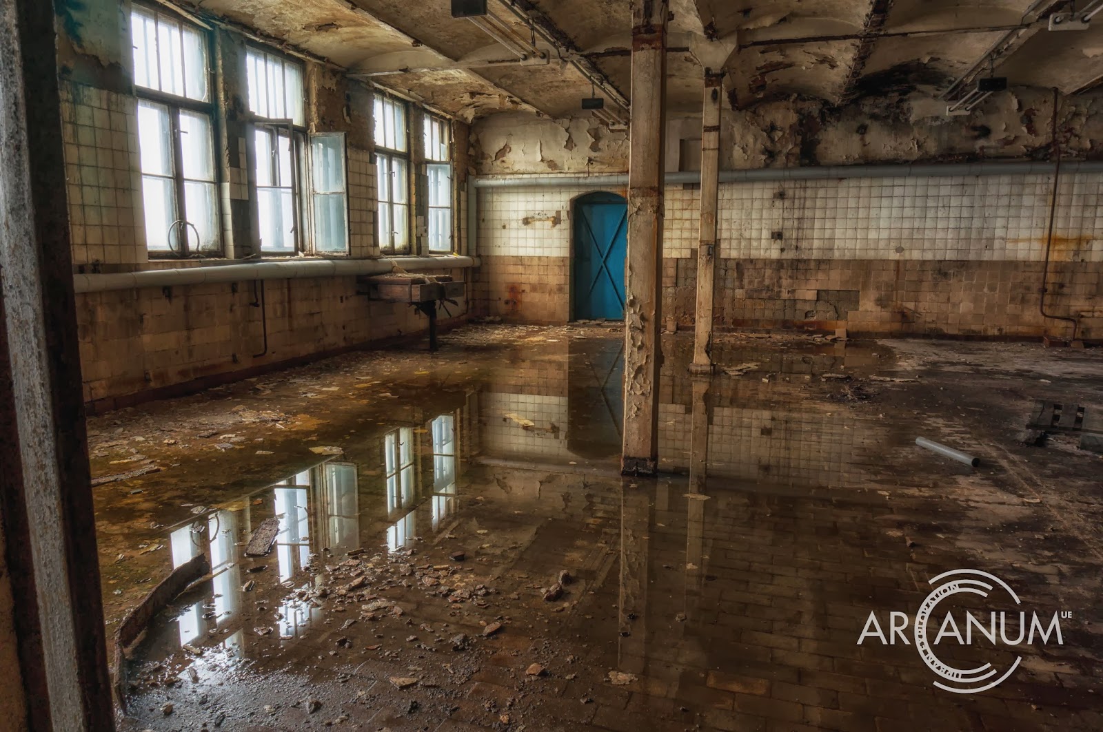 arcanum. urban exploration.: The Laboratory - Abandoned Pharmaceutical ...