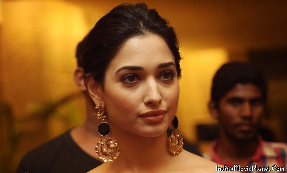 Tamanna bhatia devi movie hot stills wallpapers