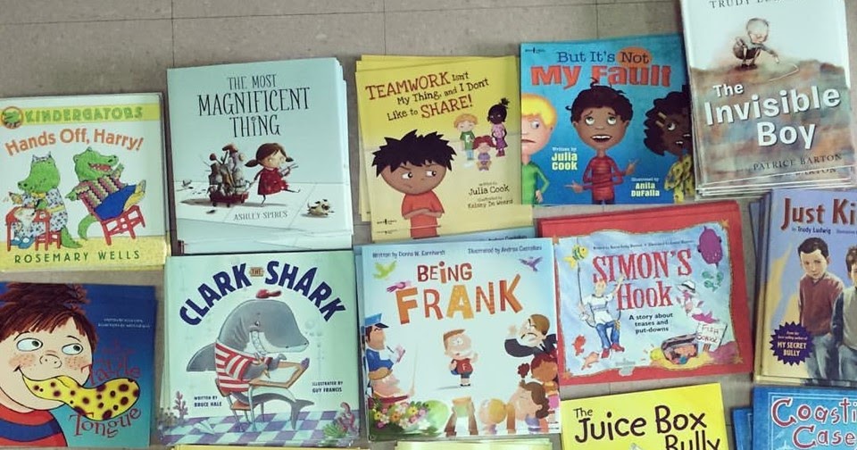 Mini SEL Classroom Libraries | The Responsive Counselor