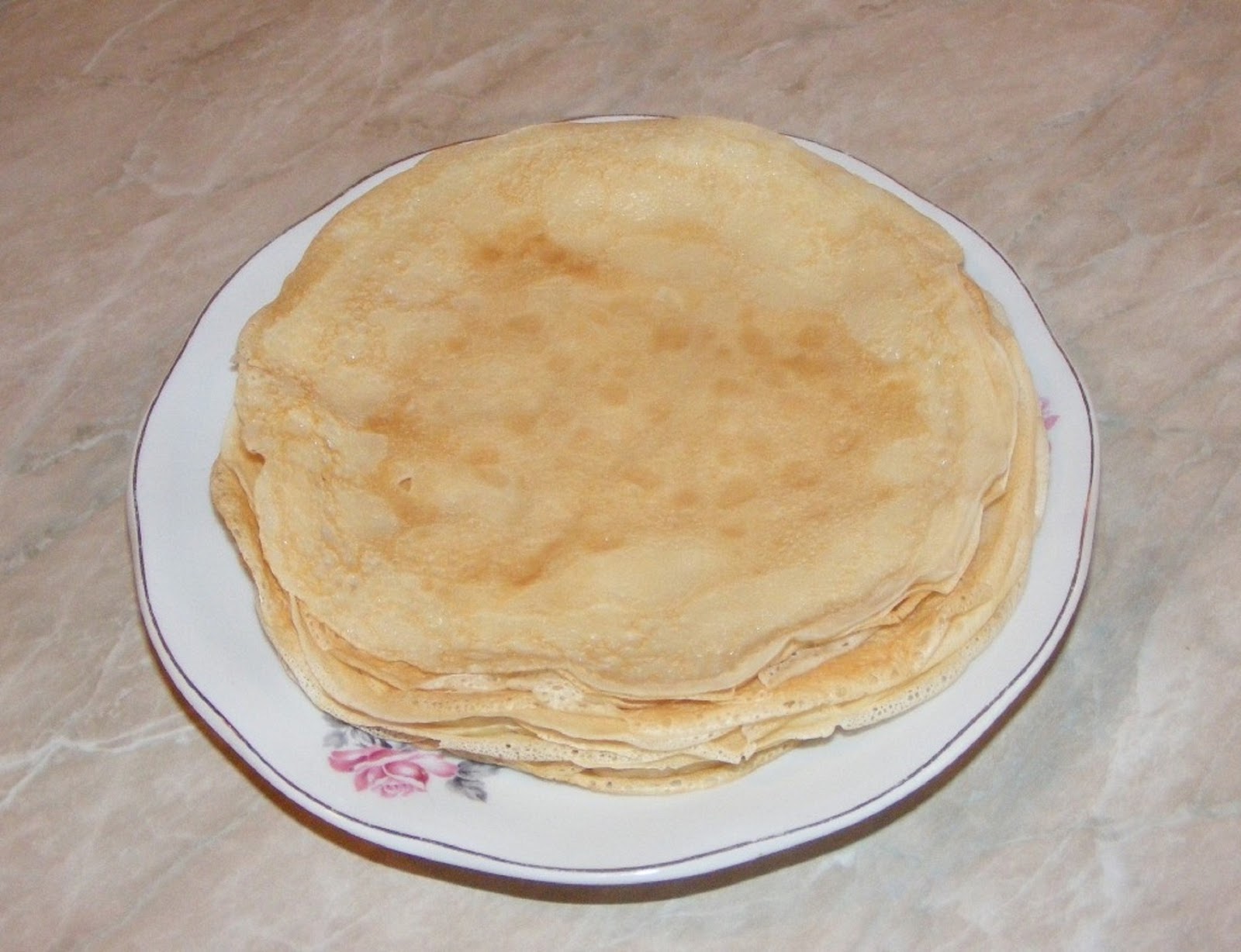 Clatite brasovene | Preparatedevis.ro