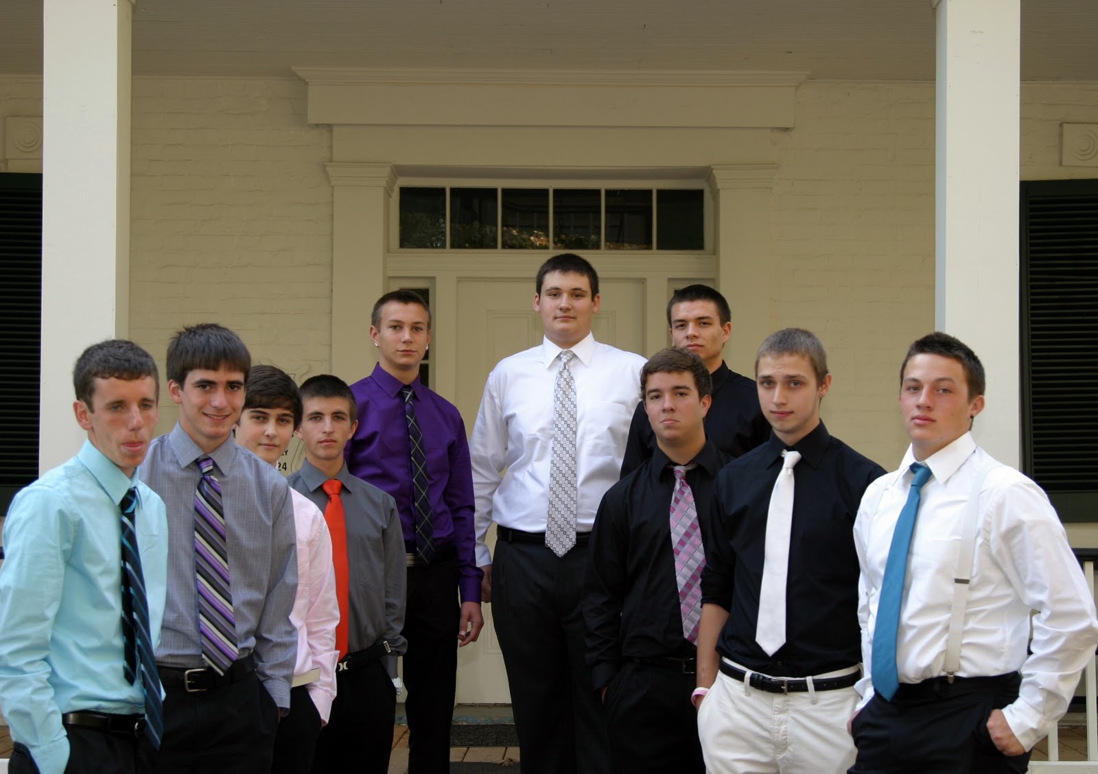 Paul's Creative Photography: Homecoming Group Near Bellfountaine