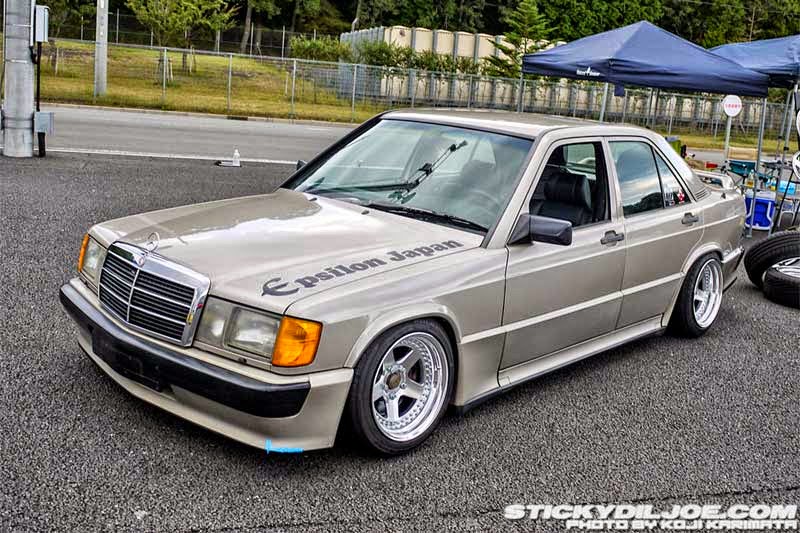 Mercedes-Benz W201 190E on Epsilon Wheels | BENZTUNING