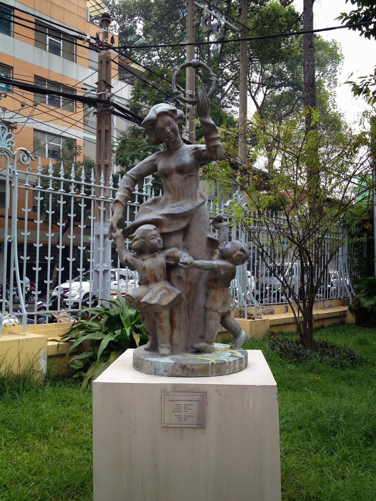 Vietnamese Sculptures