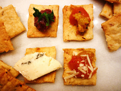 KikaEats: Baking Gourmet Crackers in a Jiffy