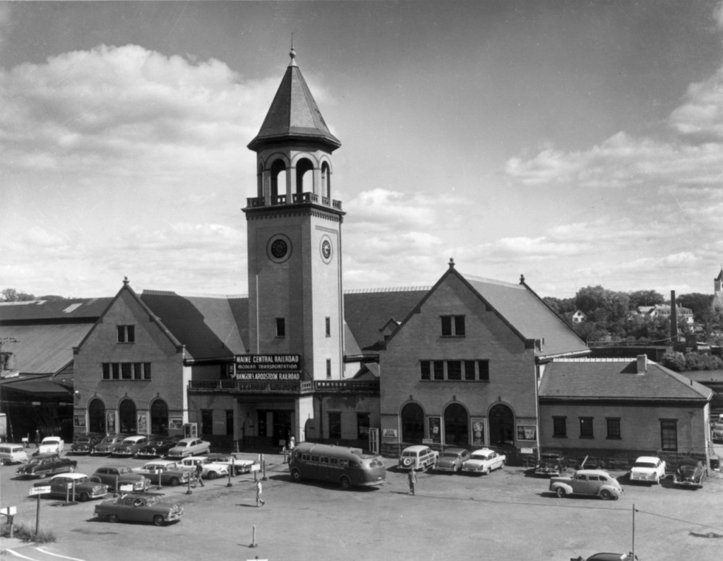 LARRY'S RAMBLE: Maine Central Railroad