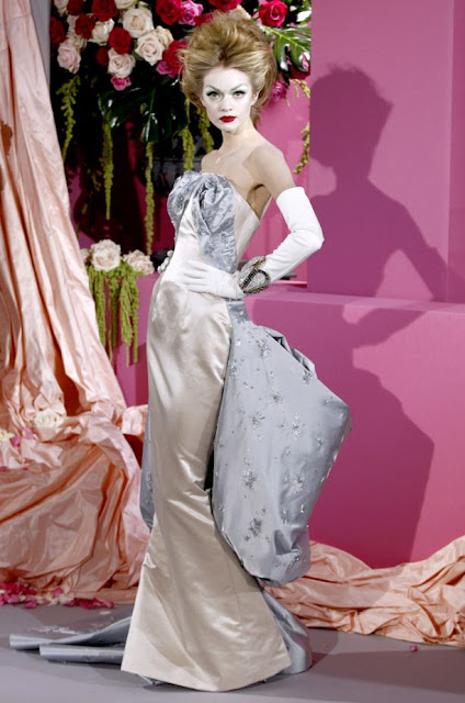 Blue Butterfly: Christian Dior!