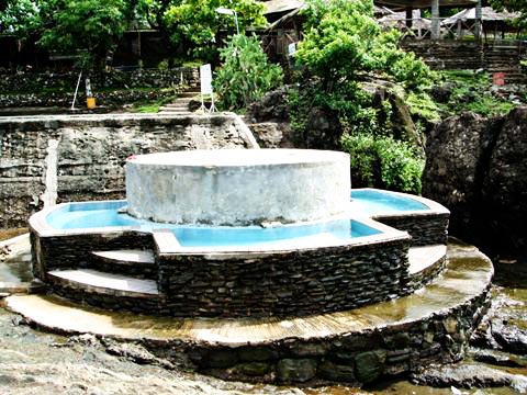 GORGEOUS PNOY: GORGEOUS PLACE - SIRAAN HOT SPRING