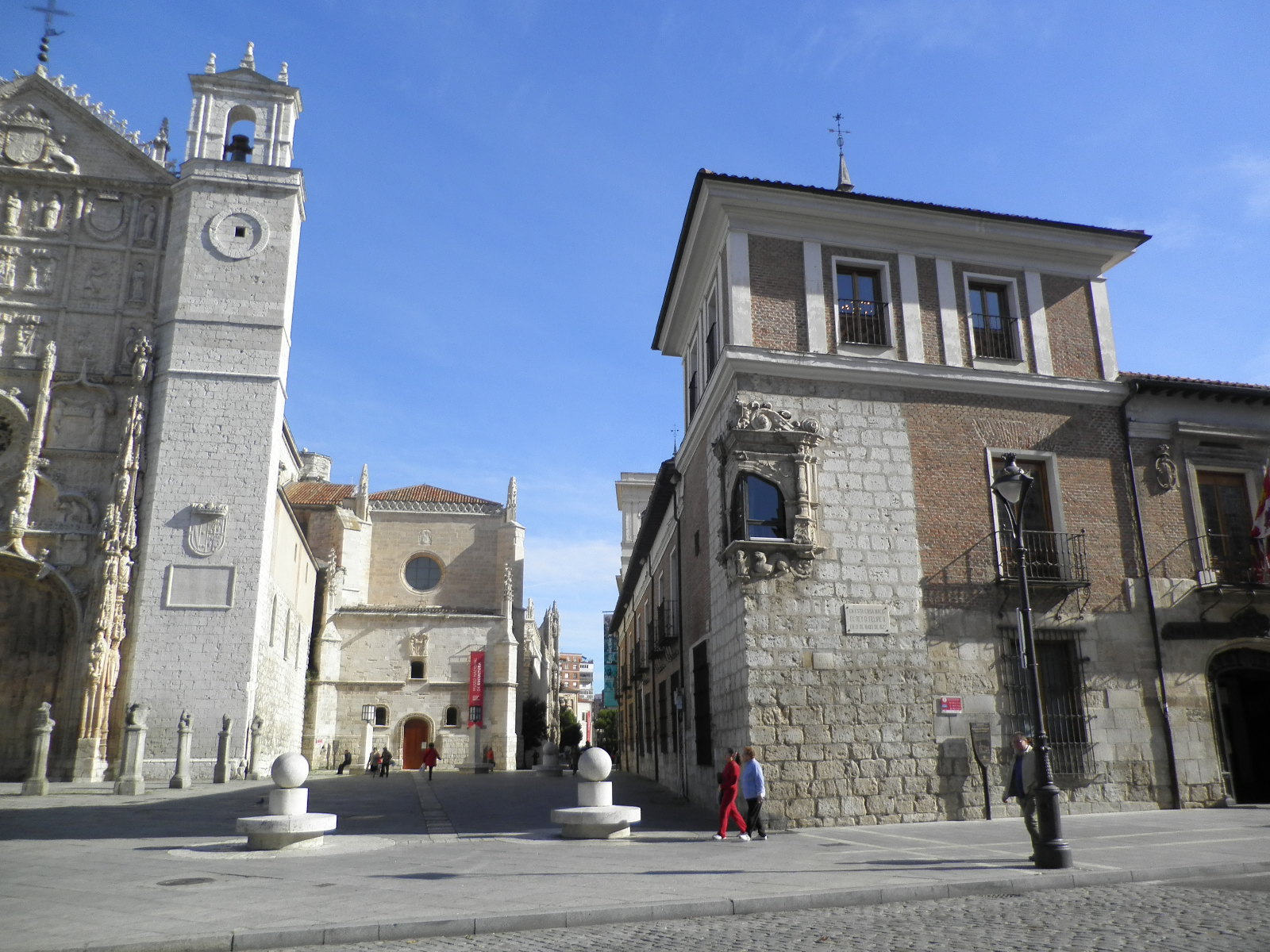 Unos amigos de Paradores: El Palacio de Pimentel, Valladolid