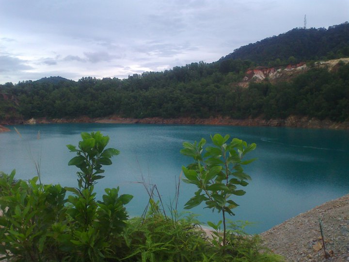 OuR LoVeLy..: Tasik Biru