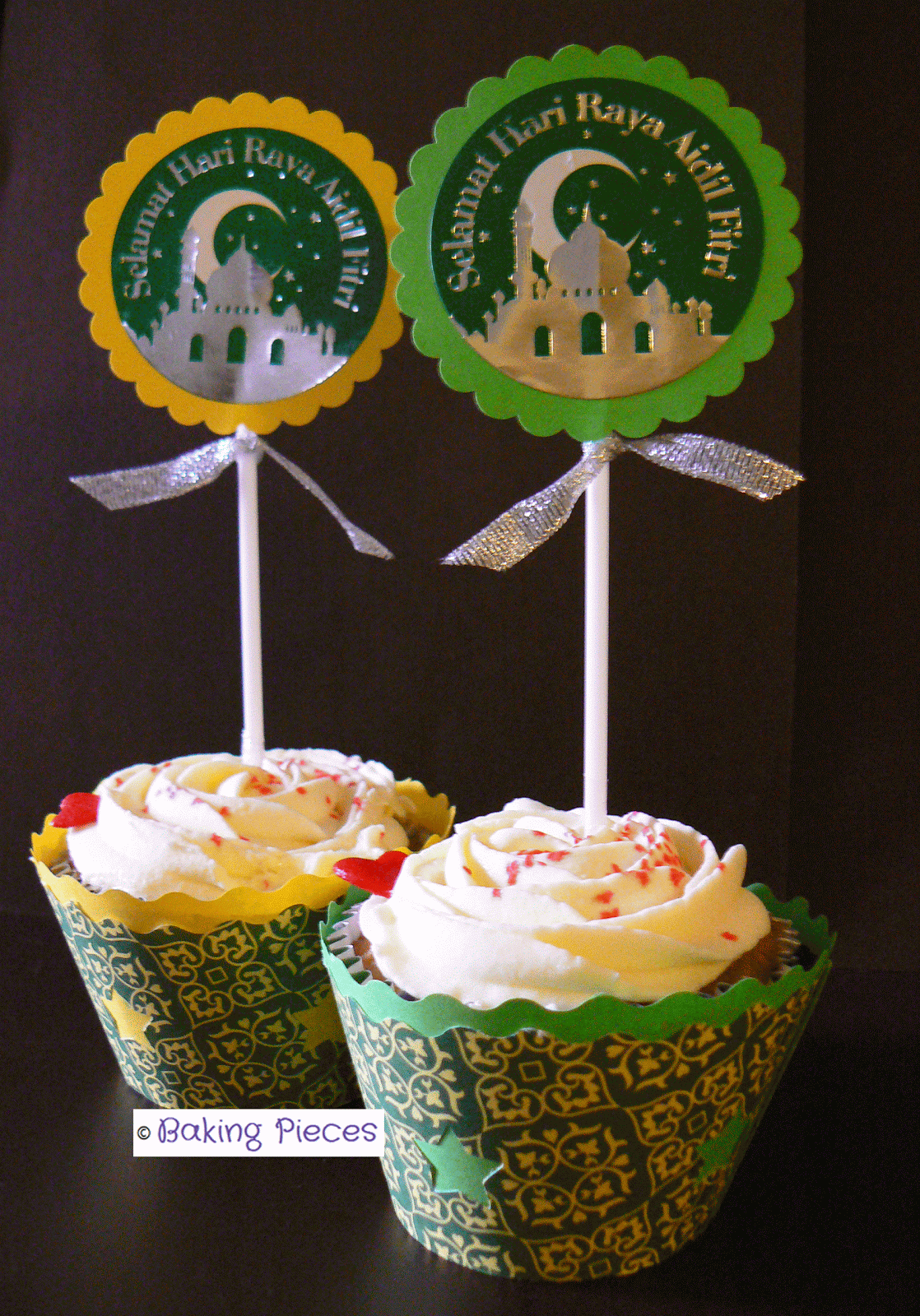 Baking Pieces: Cupcake Ideas: Hari Raya Cupcake Toppers and Wrappers