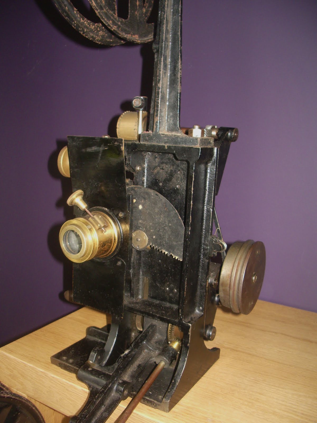 Gaumont Chrono VIIb 1905 - 1910 ~ Cinegraphica