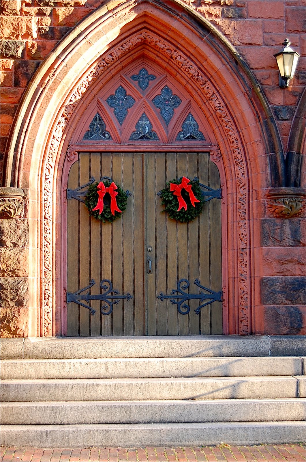 pORTcITYdAILYpHOTO: Church Doors